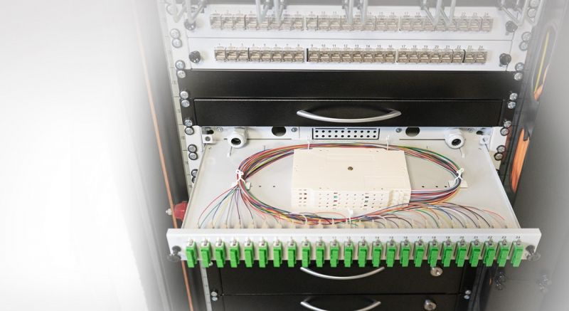 19″ LWL Spleißboxen komplett bestückt & spleißfertig